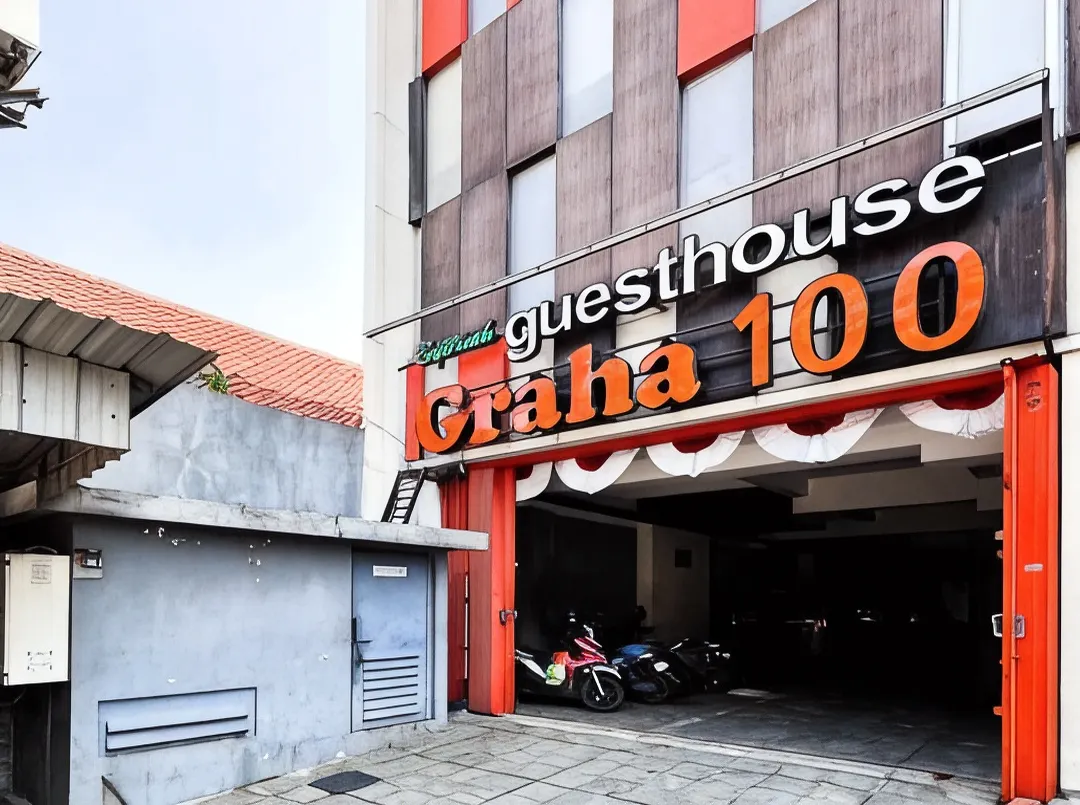 Sans Vibes Hotel Syariah Graha 100 Gubeng Surabaya - Surabaya