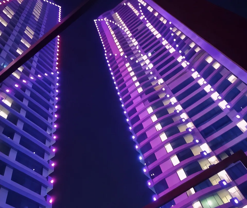Grand Kamala Lagoon By 21 Room Netflix - Jakarta