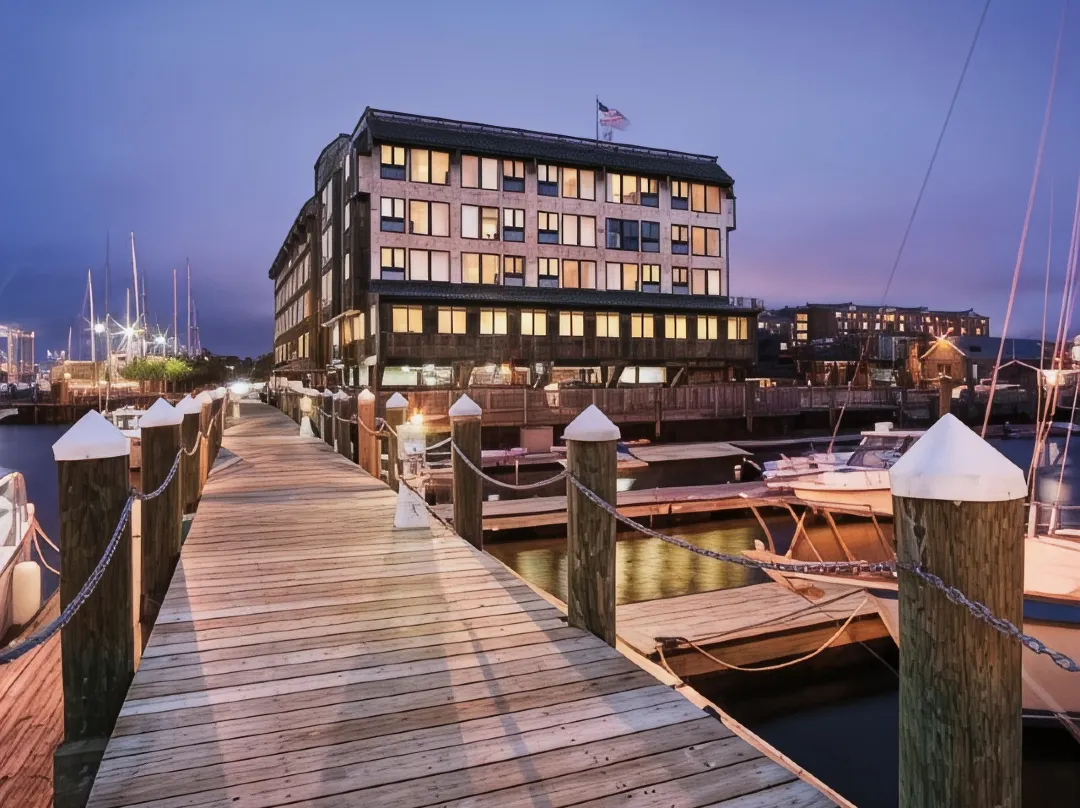 Club Wyndham Inn On Long Wharf - Newport, RI
