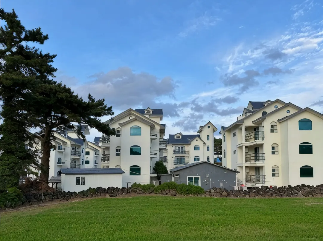 Jeju Amasville Resort - Jeju