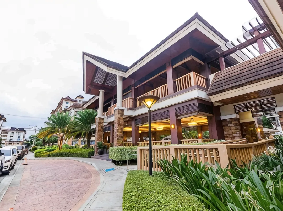 Evania By J&j One Oasis |2br Unit, Near Sm & Ayala - Cebu