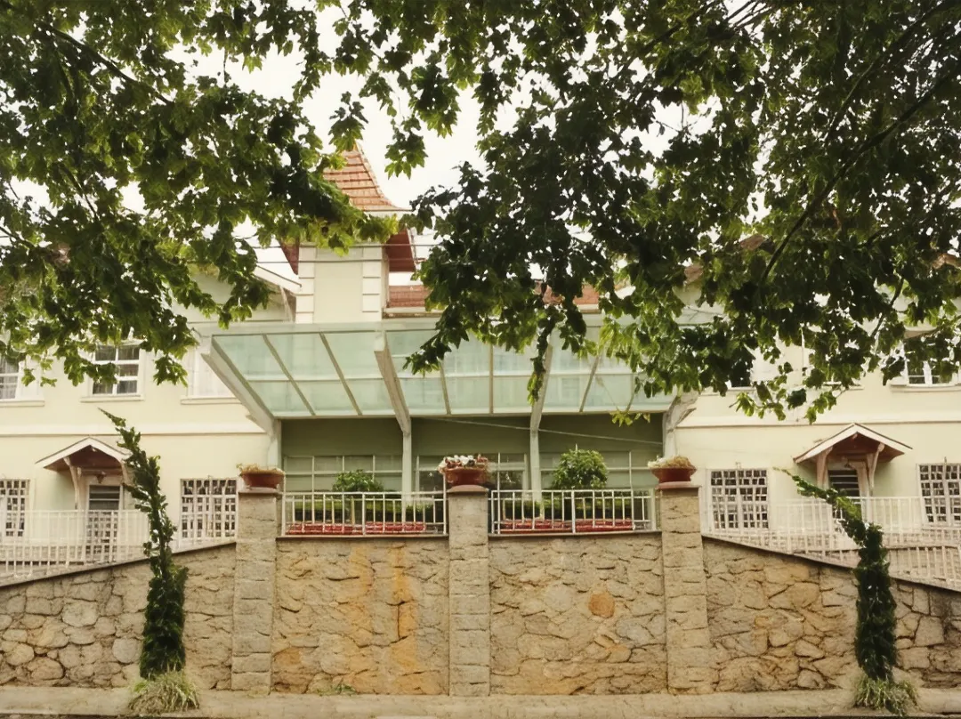 Hotel Casa São José - Campos do Jordão