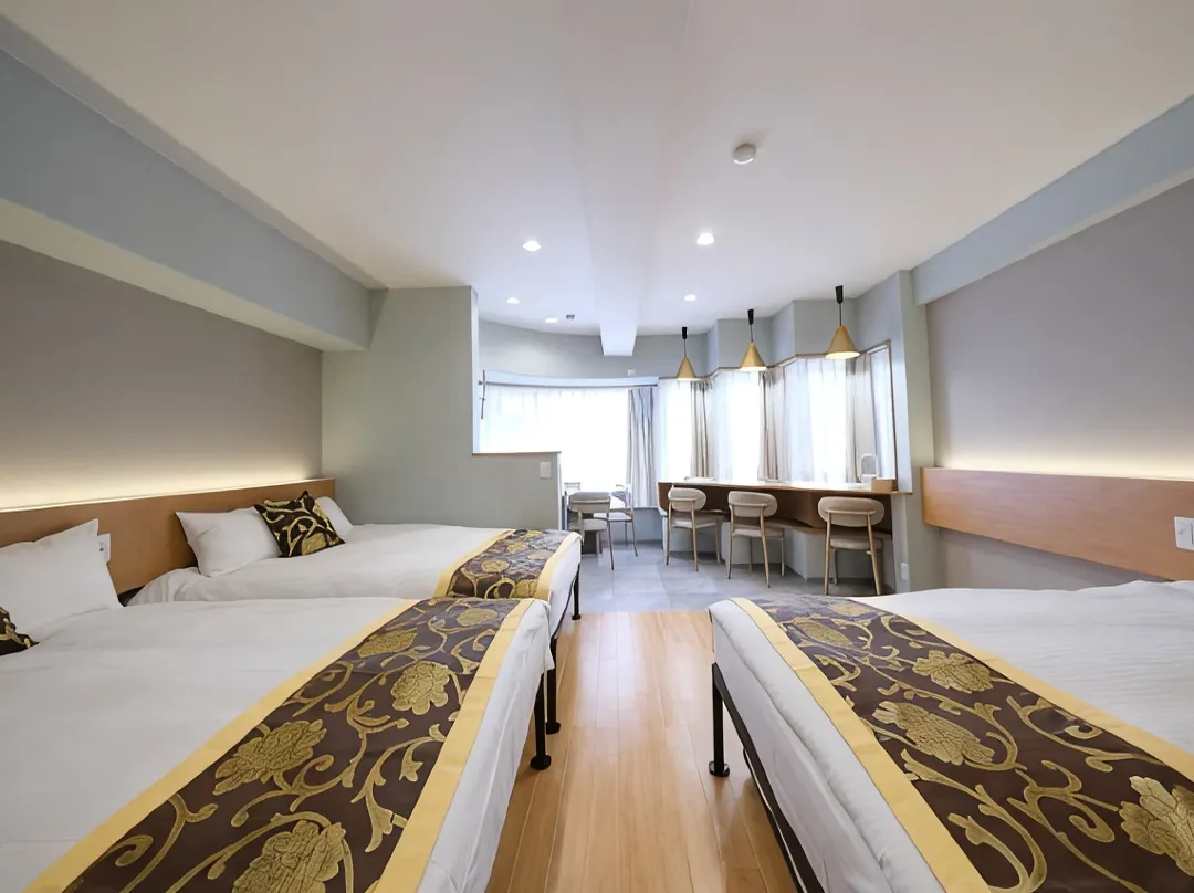 Hotel Aaron Taisho Station Square - Osaka