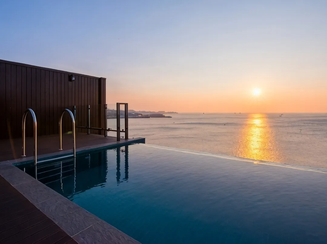 Pohang Mersong Pool And Spa - Pohang-si
