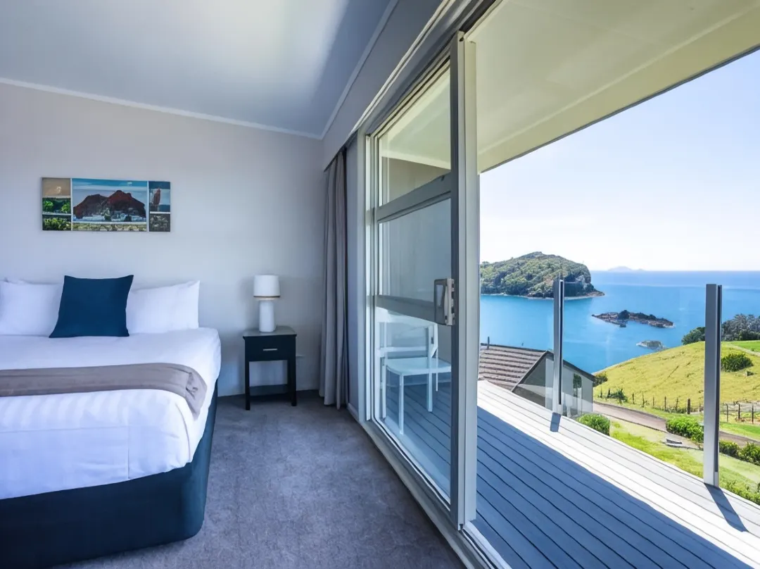 Pacific Rendezvous Resort - Northland