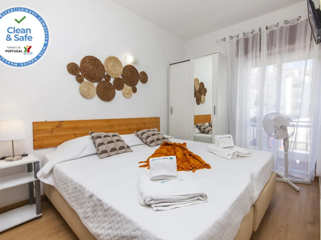 O 04 - Bedroom 4 In São Gonçalo Central Guesthouse - Lagos