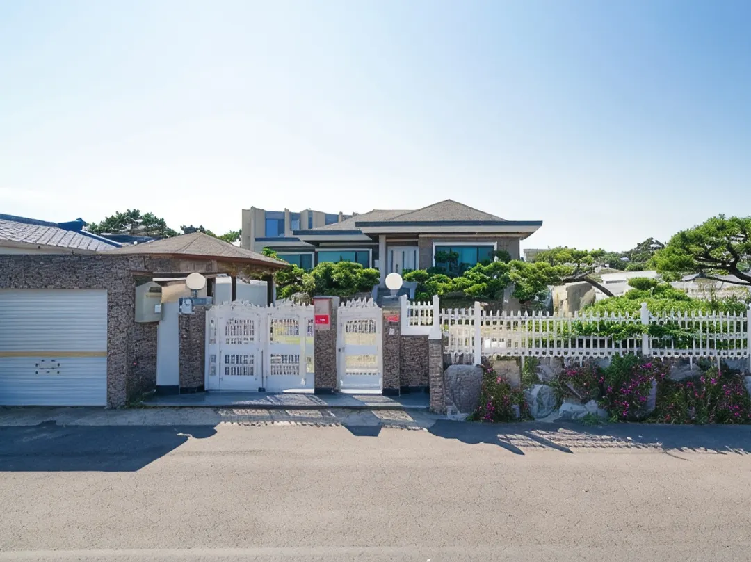 Ulsan Healing Dokchae Pension - 동구