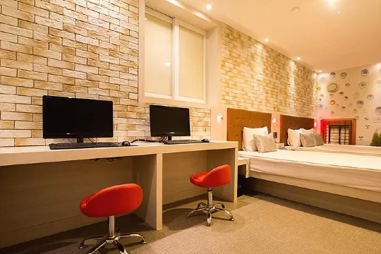 Busan Hakjang 369 - Busan