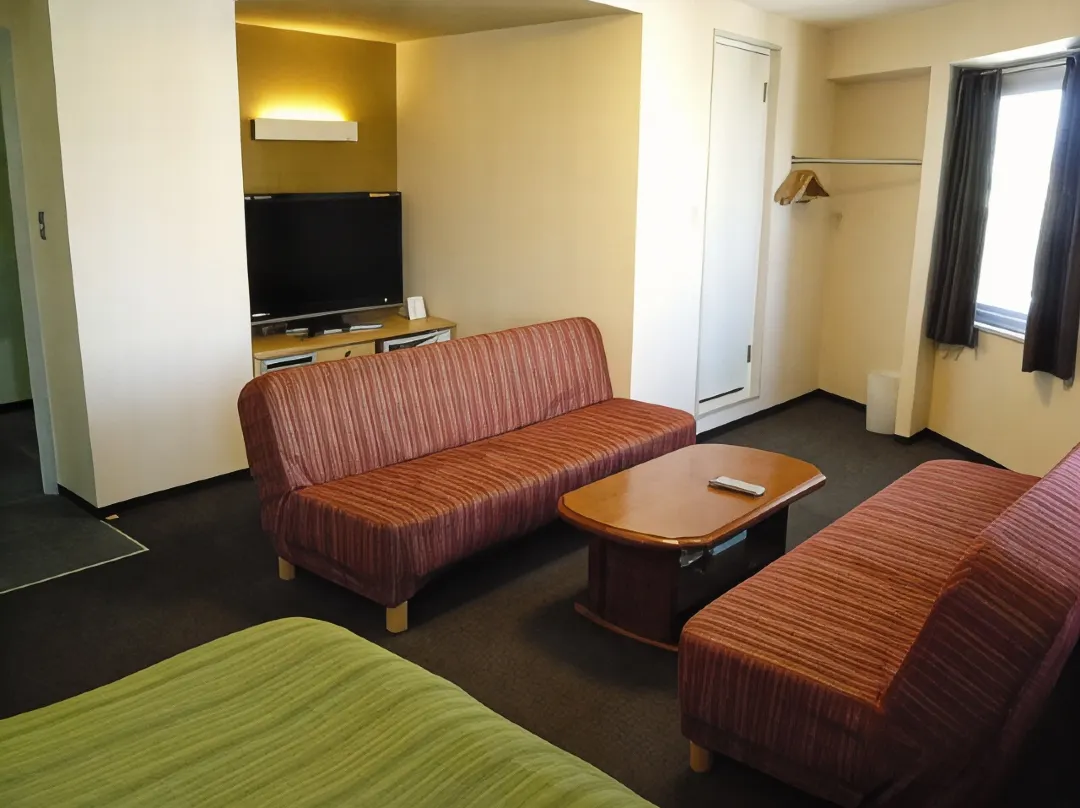 Central Hotel - Kuwana