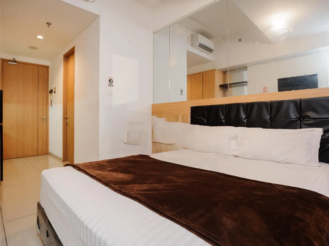 Redliving Apartemen Treeparkcity Bee Rooms Tower Alpine - 雅加達