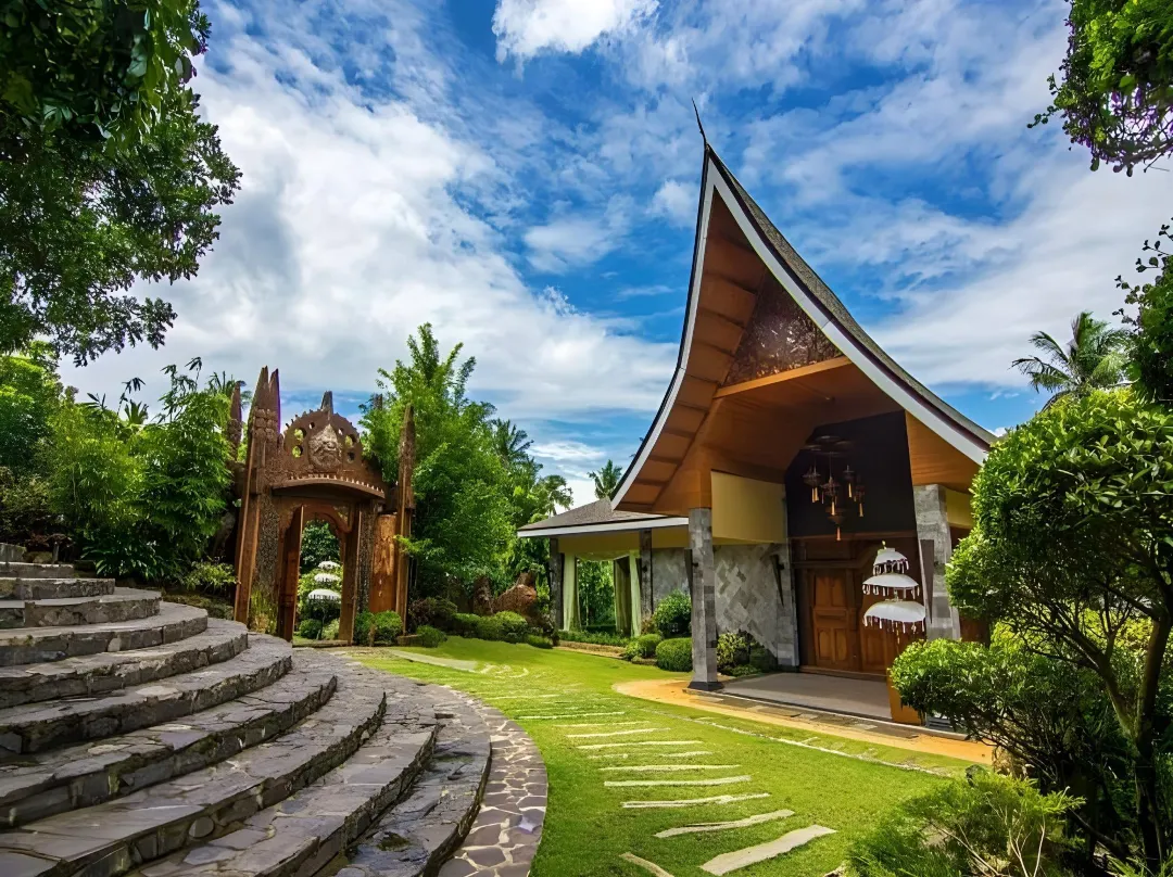 Cintai - Coritos Garden Hotel - Lipa