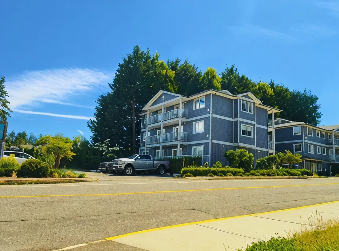 Gibsons Landing Inn - British Columbia