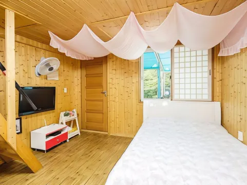 Hongcheon Bandi's Herb Pension - Chuncheon-si