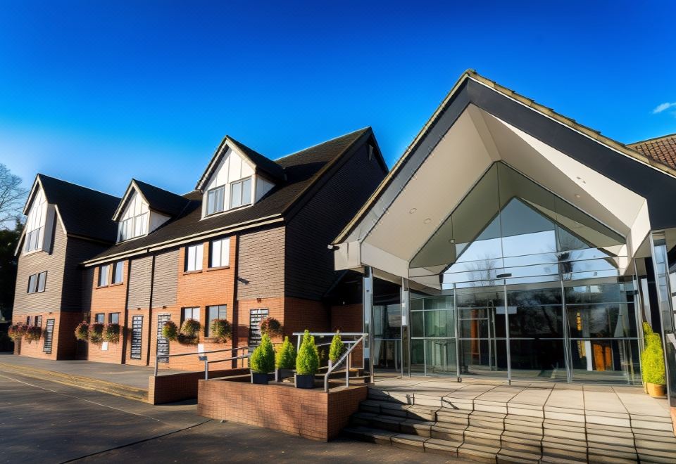 The Winchester Hotel and Spa, Winchester (Prices & Reviews 2024) | Trip.com