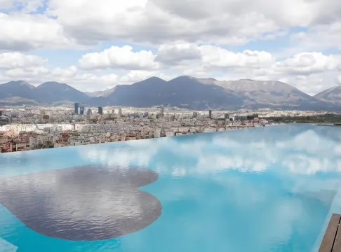 Arka Art Hotel - Tirana