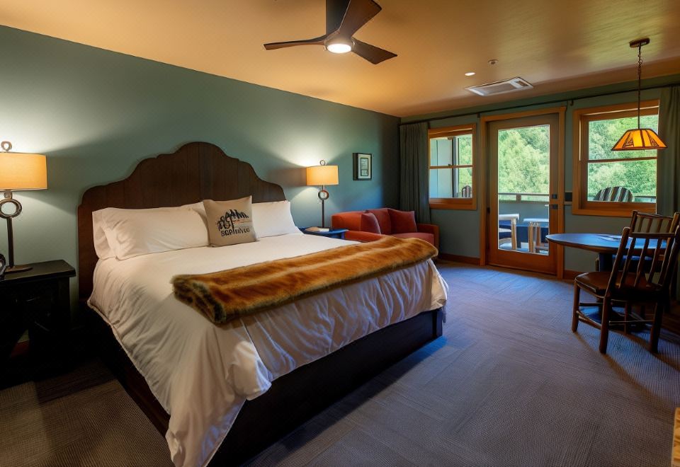 Mt. Lemmon Lodge,Pima County - Updated 2024 Reviews & Prices | Trip.com