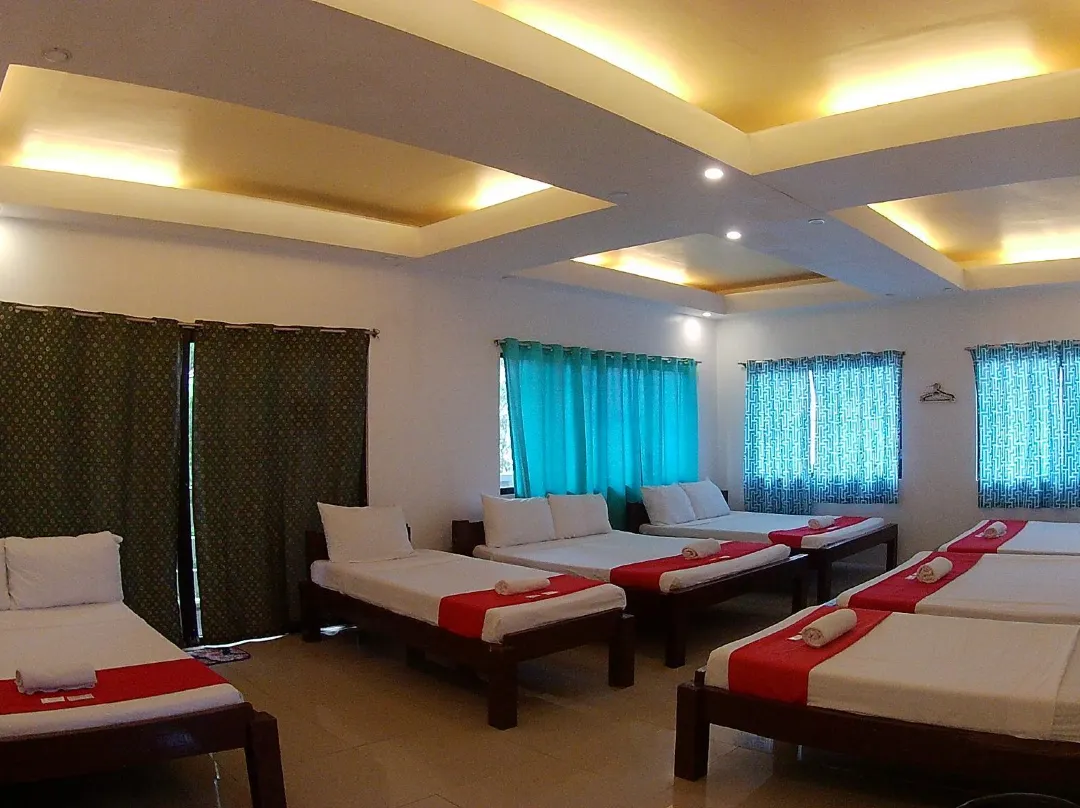 Laveranda Beach Resort - Dauis