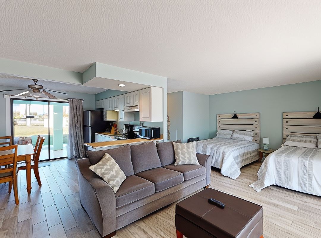 Off The Charts Inn & Out Island Resort - Sanibel, FL
