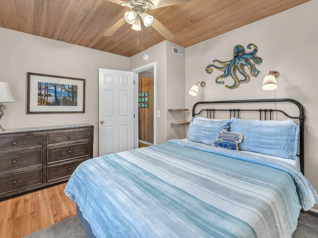 Zephyr Shore In Roads End - Lincoln City, OR