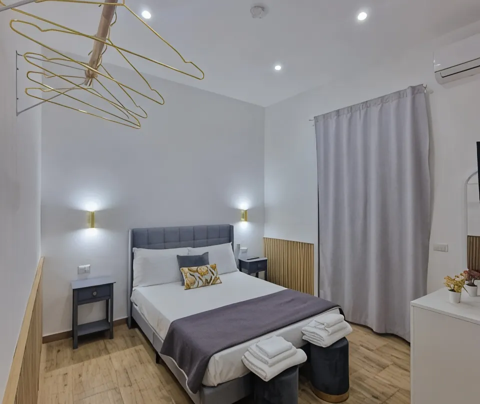Ventre Luxury Rooms - Naples