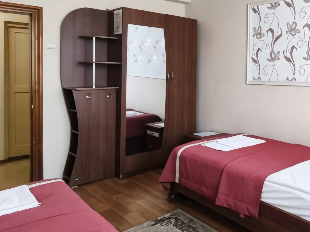 Smart Hotel Kdo Miass Hotel - Миасс