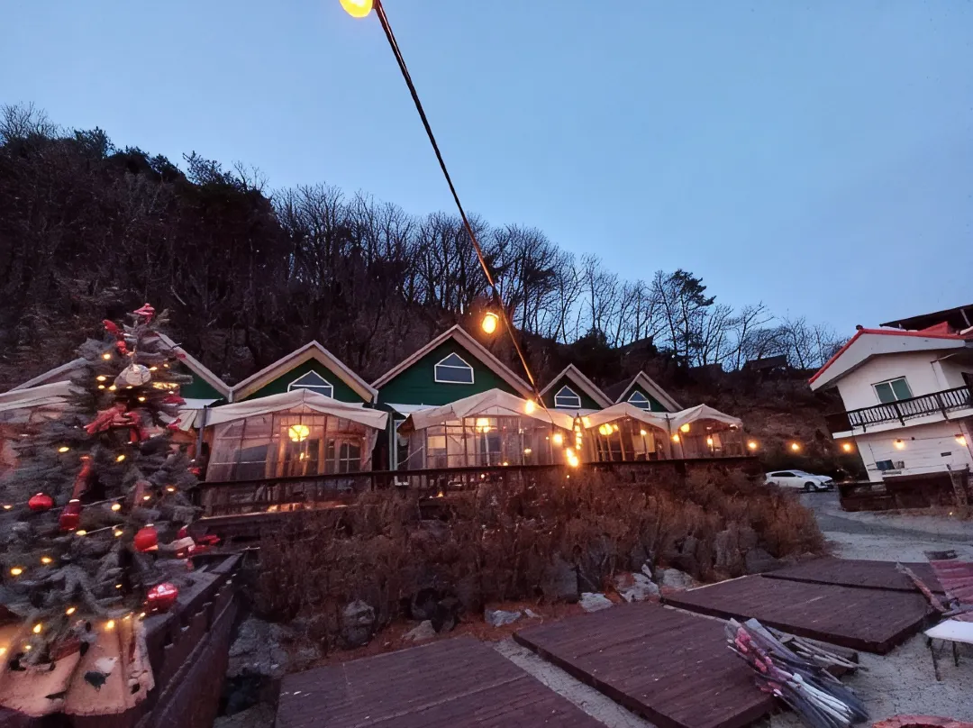 Hongcheon Riverhill Stay - Gangwon-do