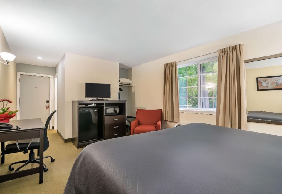 Rodeway Inn Lake George Outlets,Queensbury - Updated 2024 Reviews ...