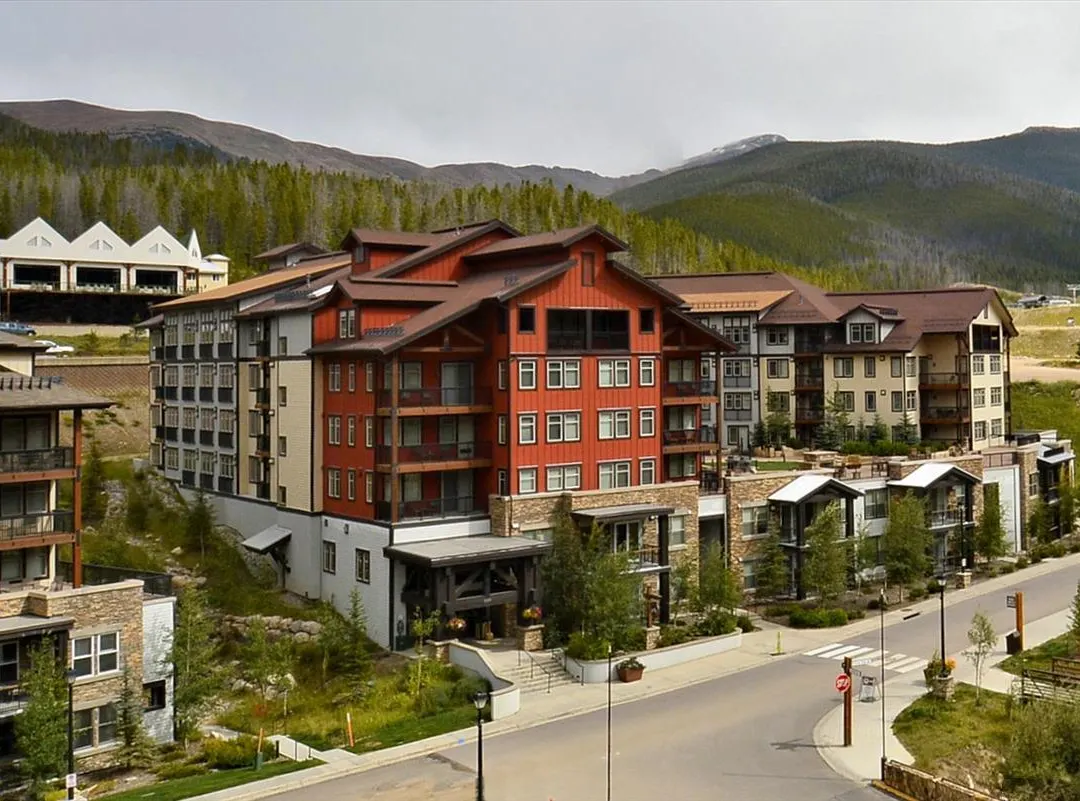 Mountain Retreat With Hot Tub And Chef's Kitchen - Stunning Getaway - Winter Park, CO