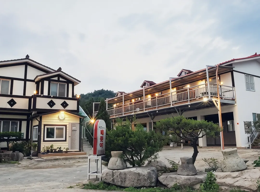 Gyeongju Sunrise Pension - 慶州