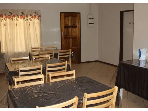Homely Room In Peaceful And Comfortable Old Farmhouse - Lephalale