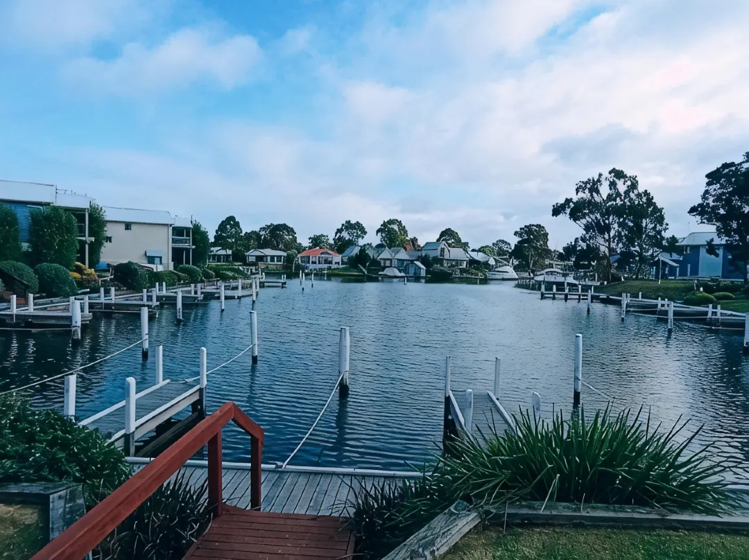 Captains Cove Ground Floor Luxury Apartments - Bairnsdale