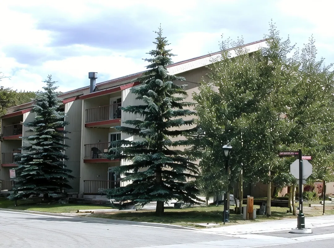 Cozy Retreat With Fully Equipped Kitchen - Charming Tranquil Haven - Breckenridge, CO