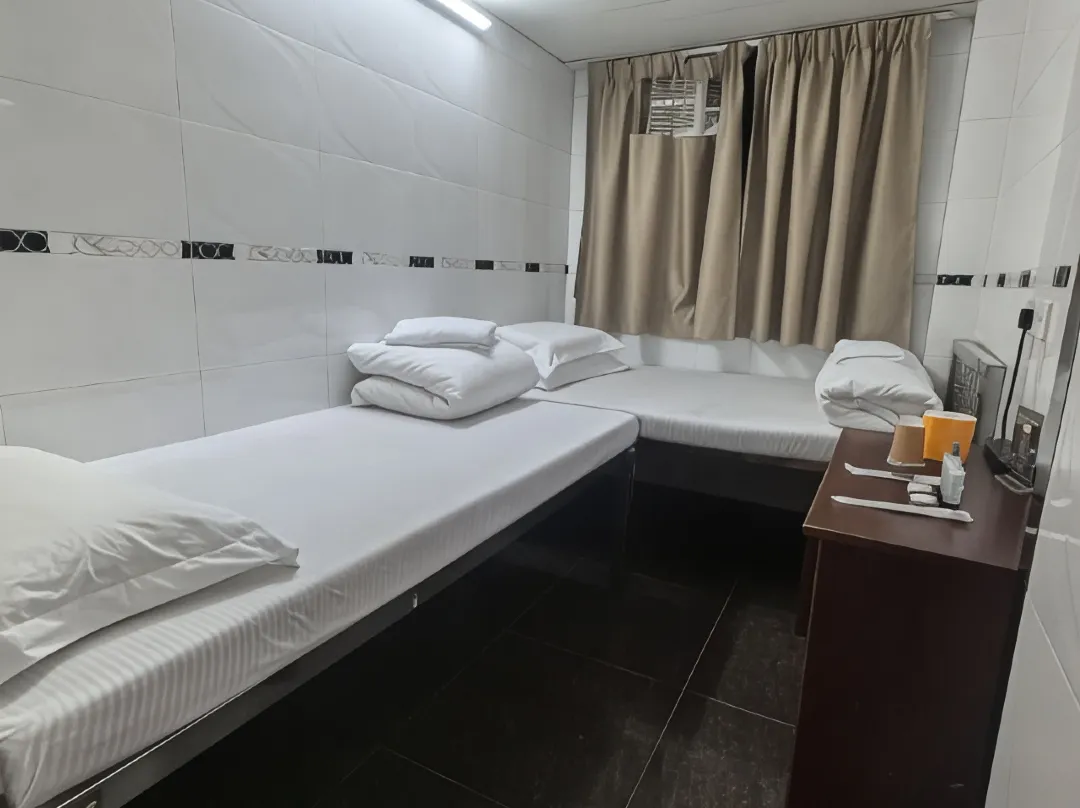 New First Guest House - Central