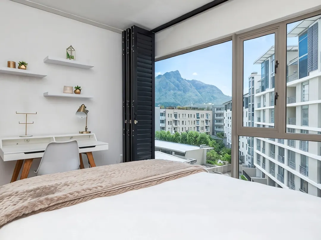 Lovely 2 Bed In Claremont - Cape Town