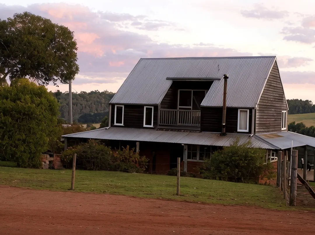 Pump Hill Farm Cottages - Pemberton