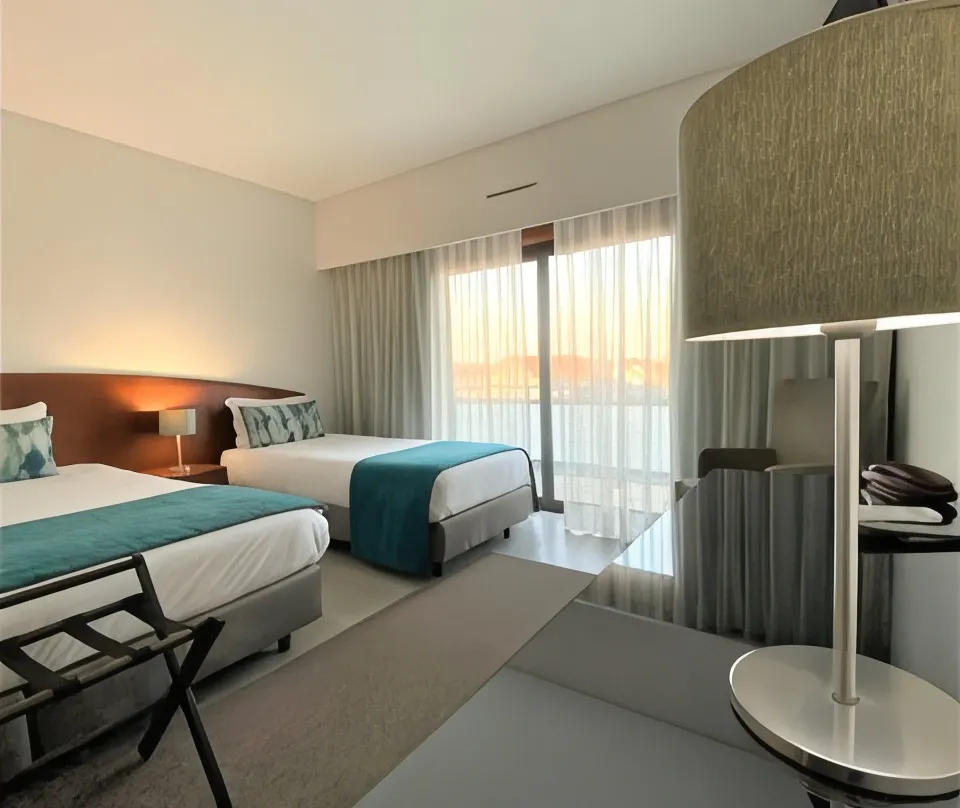 Apulia Praia Hotel - Apúlia