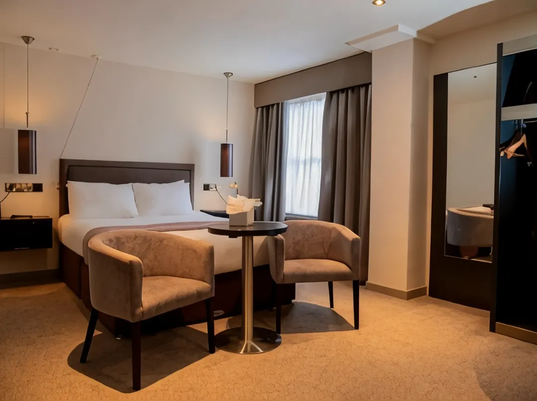 The Enniskillen Hotel And Motel - Leitrim Village
