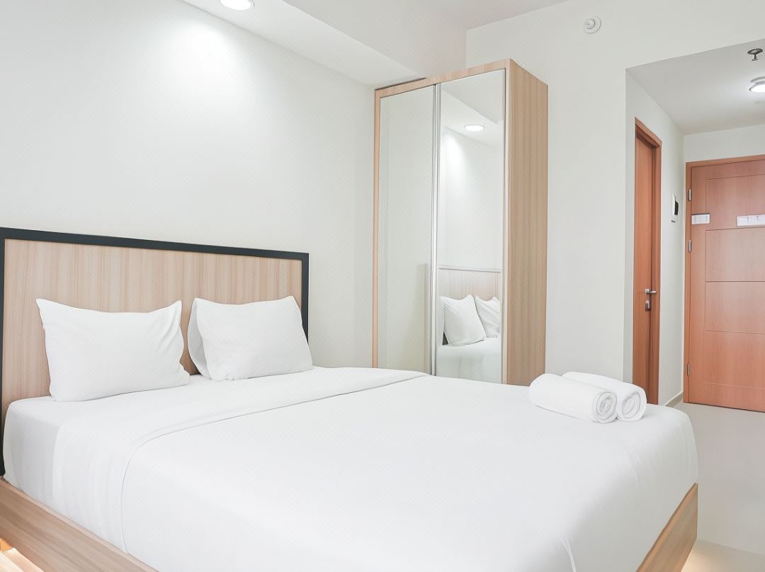 Nice And Cozy Studio At Evenciio Margonda Apartment - Depok
