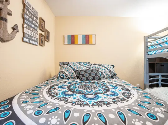 Elevated Lake Access And Scenic Views - Charming Rustic Retreat - Gravois Mills, MO