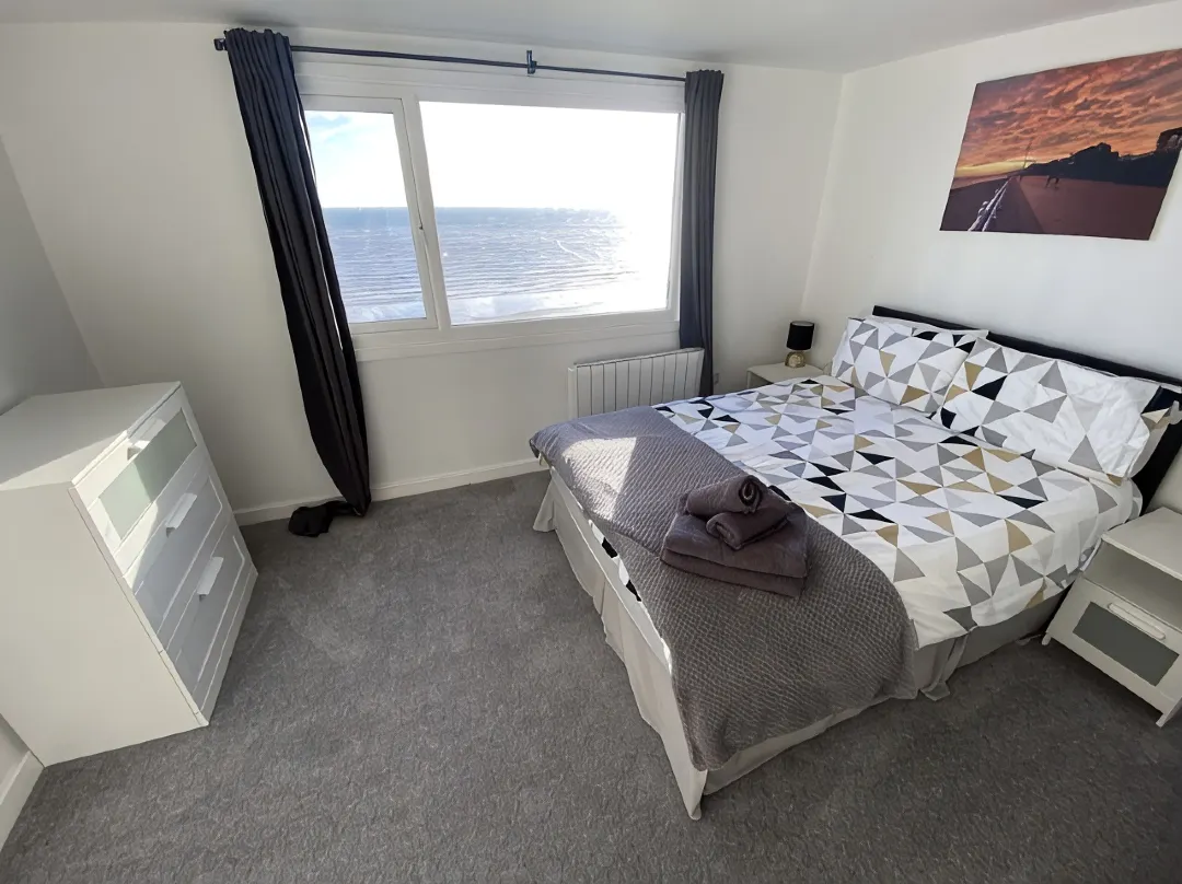 2 Bedroom Sea View, With Balcony - Bridlington