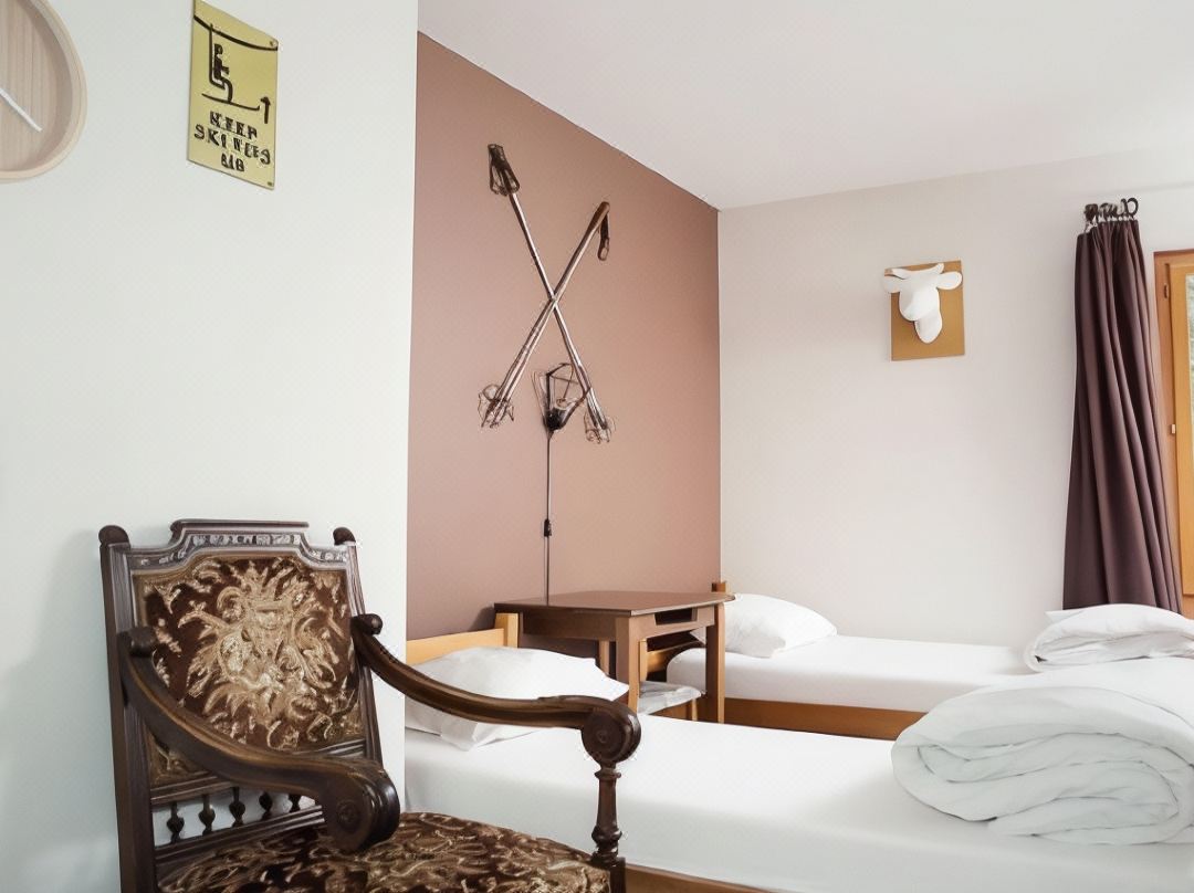 1861 Châtel Hostel - Abondance