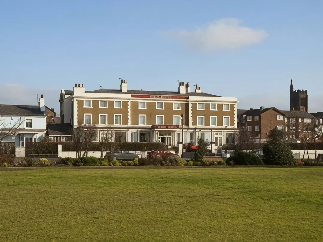The Royal Hotel - Cheshire