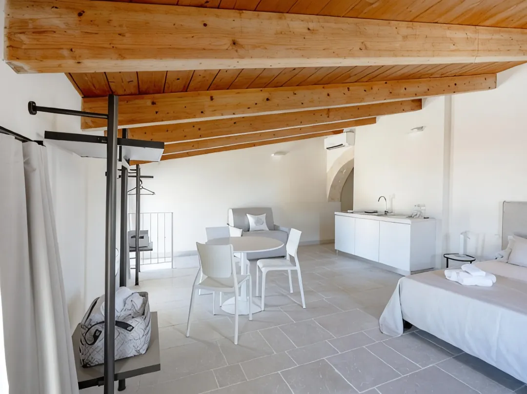 Palazzo Della Torre 204 – Terrace Sea View Suite - Bari