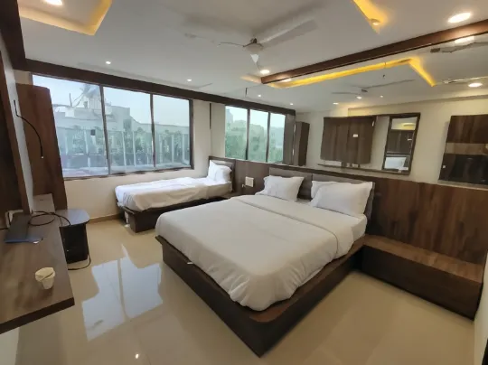 Hotel Penark - Ahmedabad