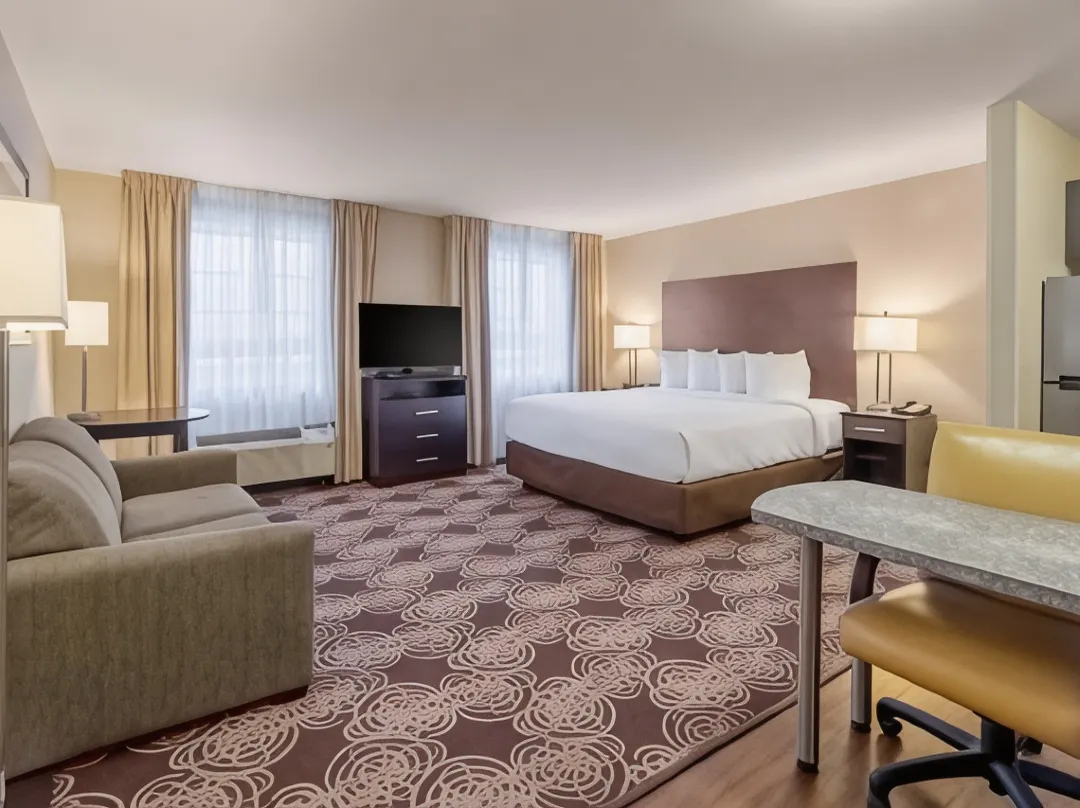 Landmark Suites - Williston - North Dakota
