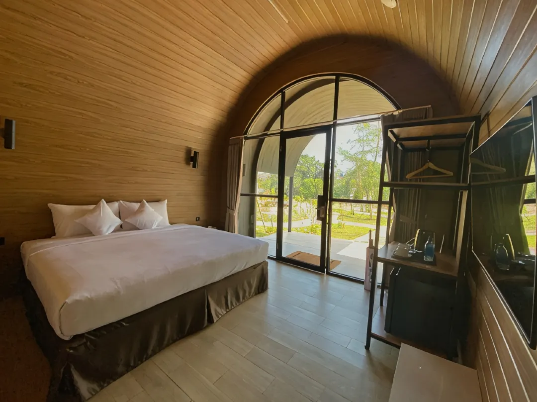 Cabin Geulis Cisarua Puncak - Bogor