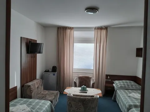 Penzion Agrothermal - Bešeňová