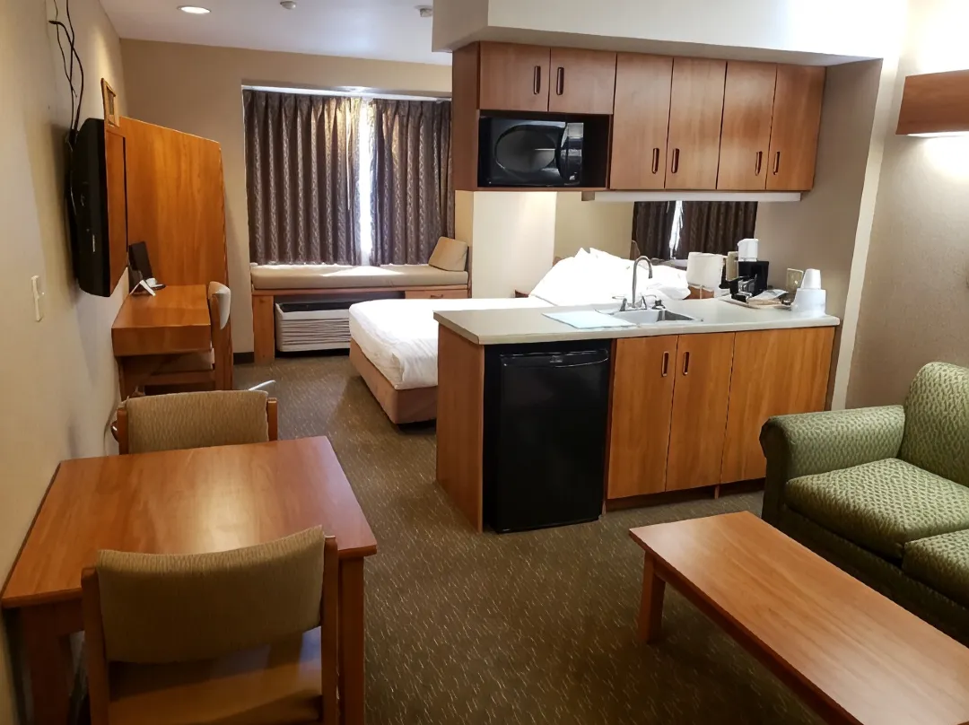 Parry Sound Inn & Suites - Parry Sound
