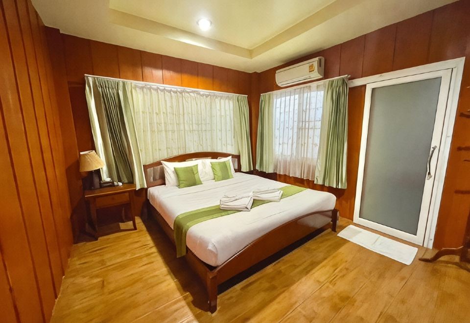 SuanTung Coffee & Guesthouse (Chiang Rai) - 2026 Prices, Reviews ...