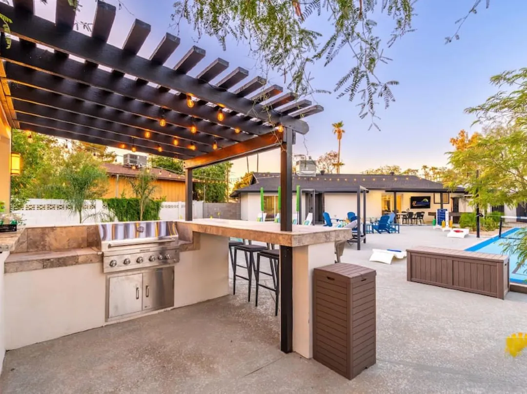 Luxurious Oasis With Pool And Sports Courts - Stunning Scottsdale Retreat - Scottsdale